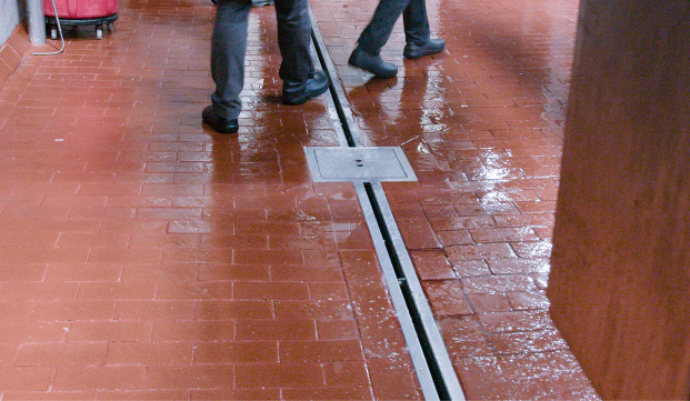 The Most Effective Floor Drain Solutions for a Commercial Kitchen